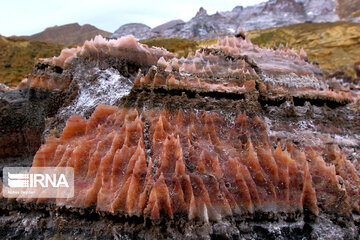 IRNA English - Jashk salt dome in southern Iran
