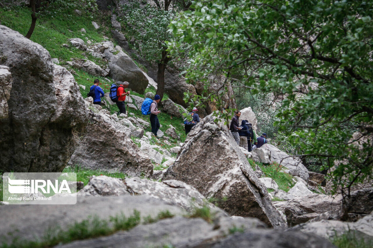 IRNA English - Shevi Waterfall in Dezfoul, southwestern Iran