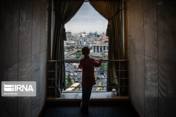 IRNA English - A gift from Paris