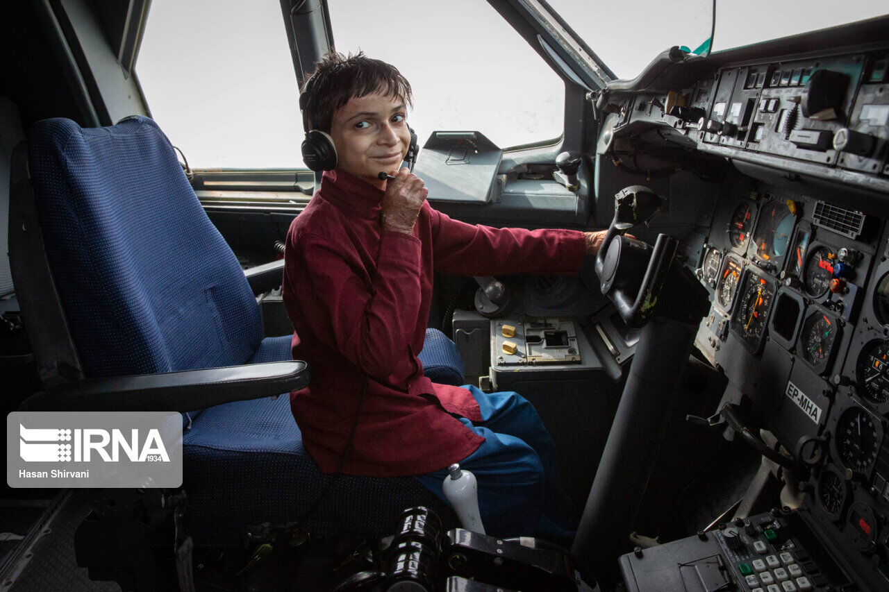 IRNA English - A gift from Paris