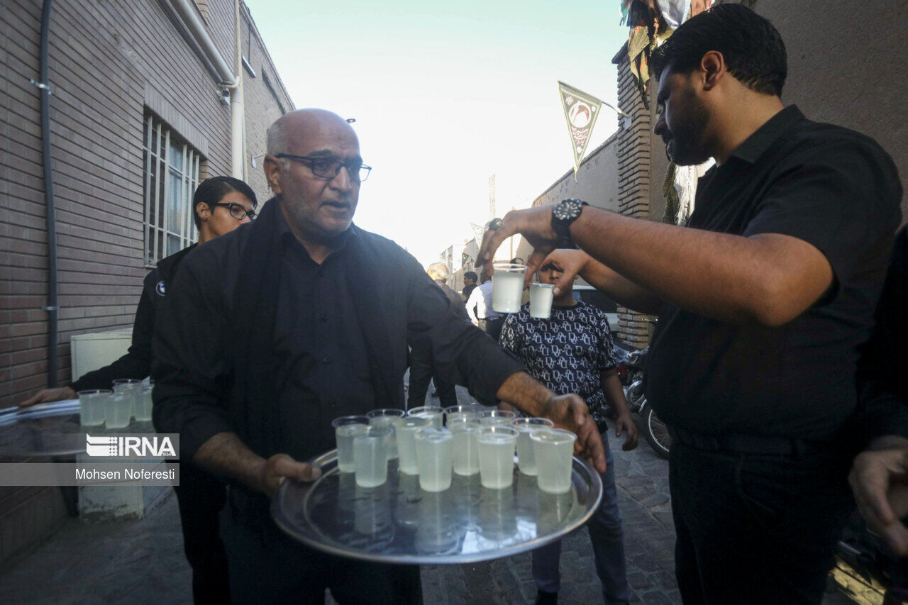 IRNA Español - El ritual tradicional “Alam Bandan” en Jorasán del Sur
