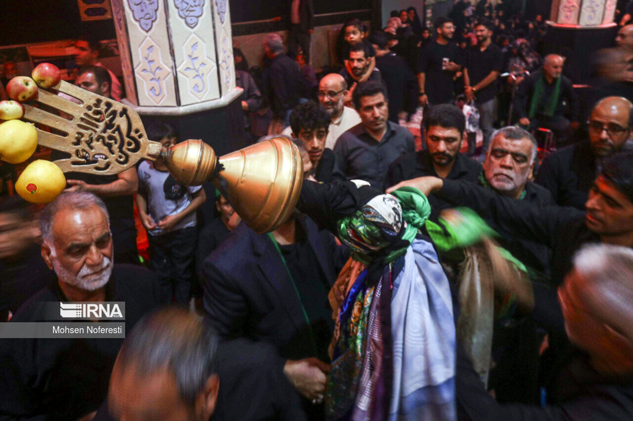 IRNA Español - El ritual tradicional “Alam Bandan” en Jorasán del Sur