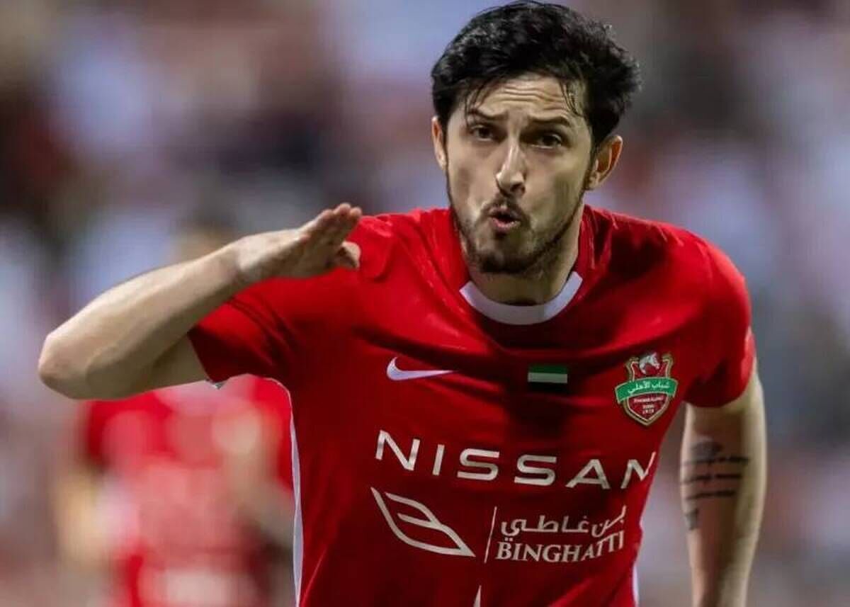 Azmun gana el Balón de Oro de UAE Pro League - IRNA Español