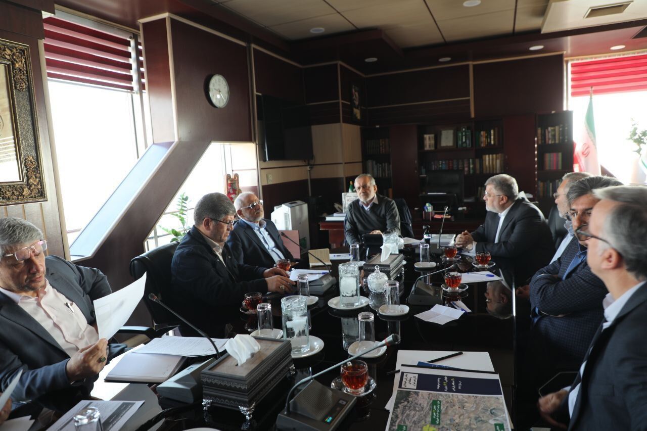 President Pezeshkian urges faster expansion of Tehran rail network ...