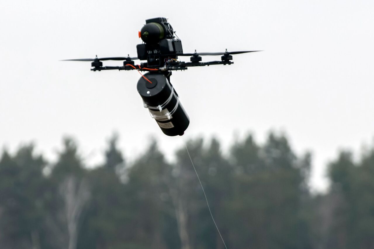 Dron israelí persigue y ataca en tres ocasiones a una niña de 12 años ...