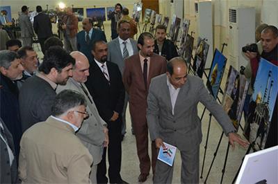 Najaf displays photos of Iran's holy sites - IRNA English