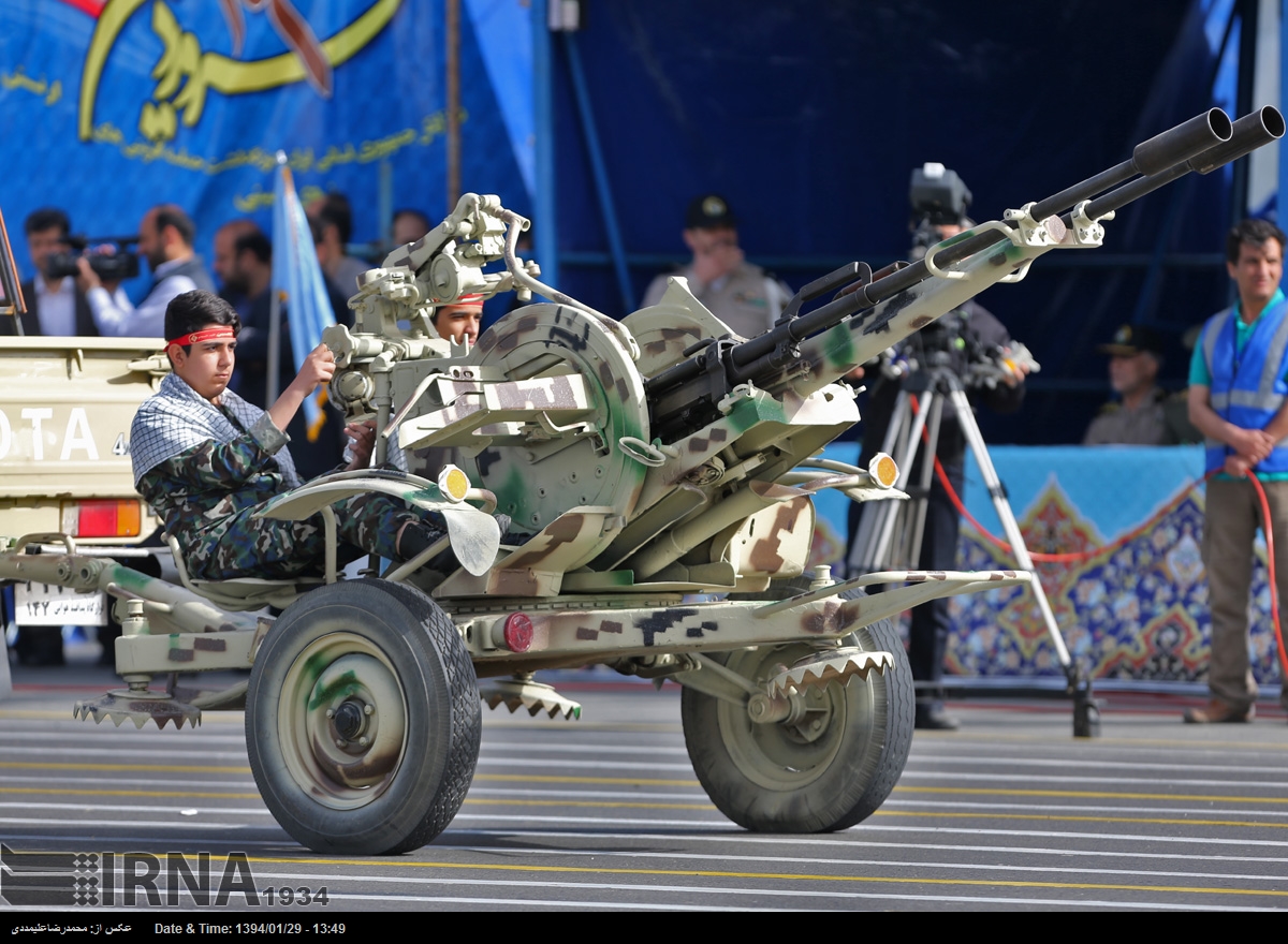 IRNA English - Armed forces mark Army Day in presence of President Rouhani