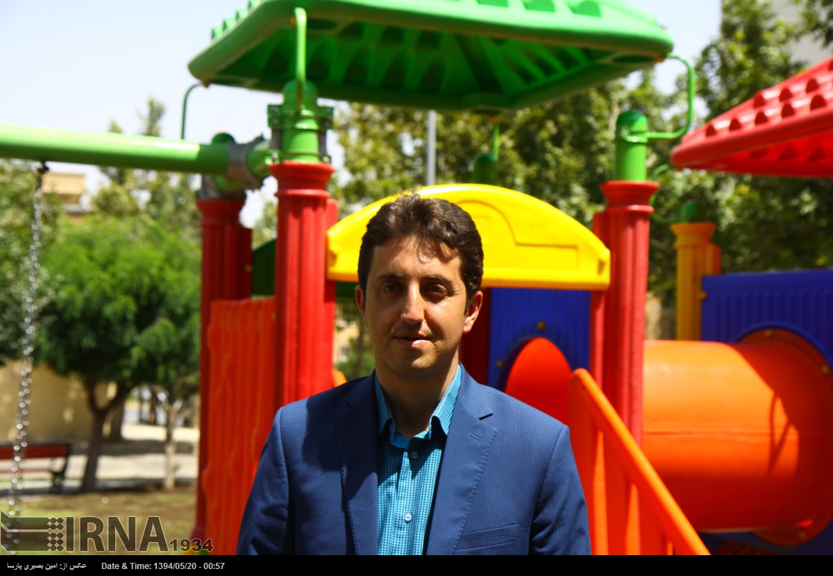 بازدید از طرح های عمرانی شهرداری منطقه یک همدان - ایرنا