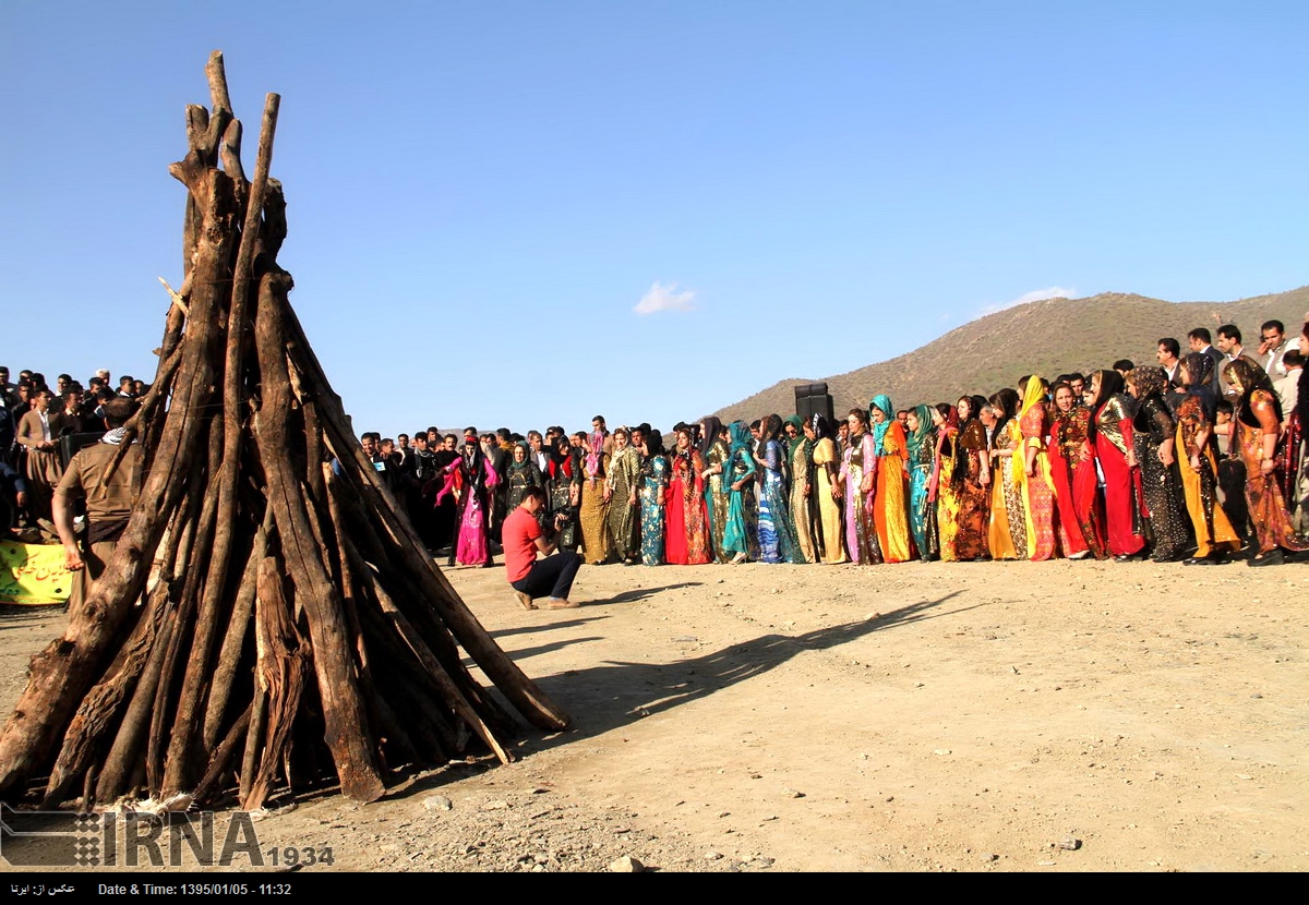 جشن نوروز در روستای بوریدر شهرستان سروآباد - ایرنا