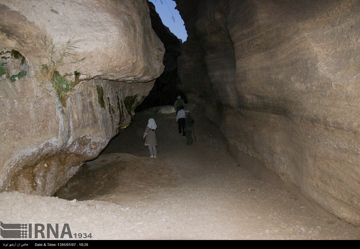 ایرنا - کال جنی یا دره جن ها، منطقه ای زیبا و حیرت انگیز که در شمال طبس ...