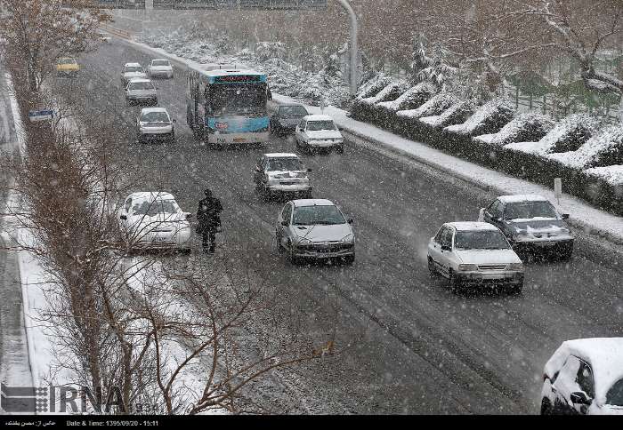 IRNA English - Snow covers several Iranian cities
