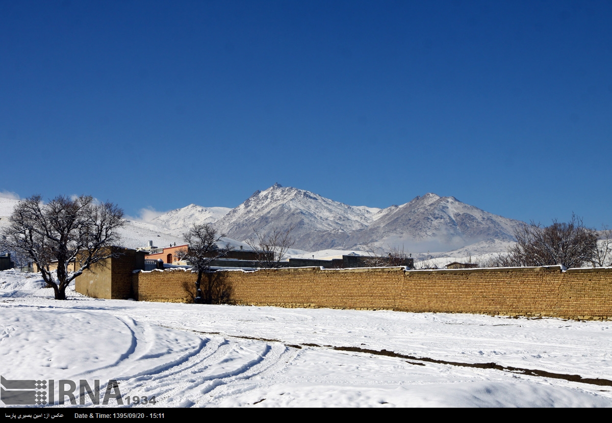 IRNA English - Snow covers several Iranian cities