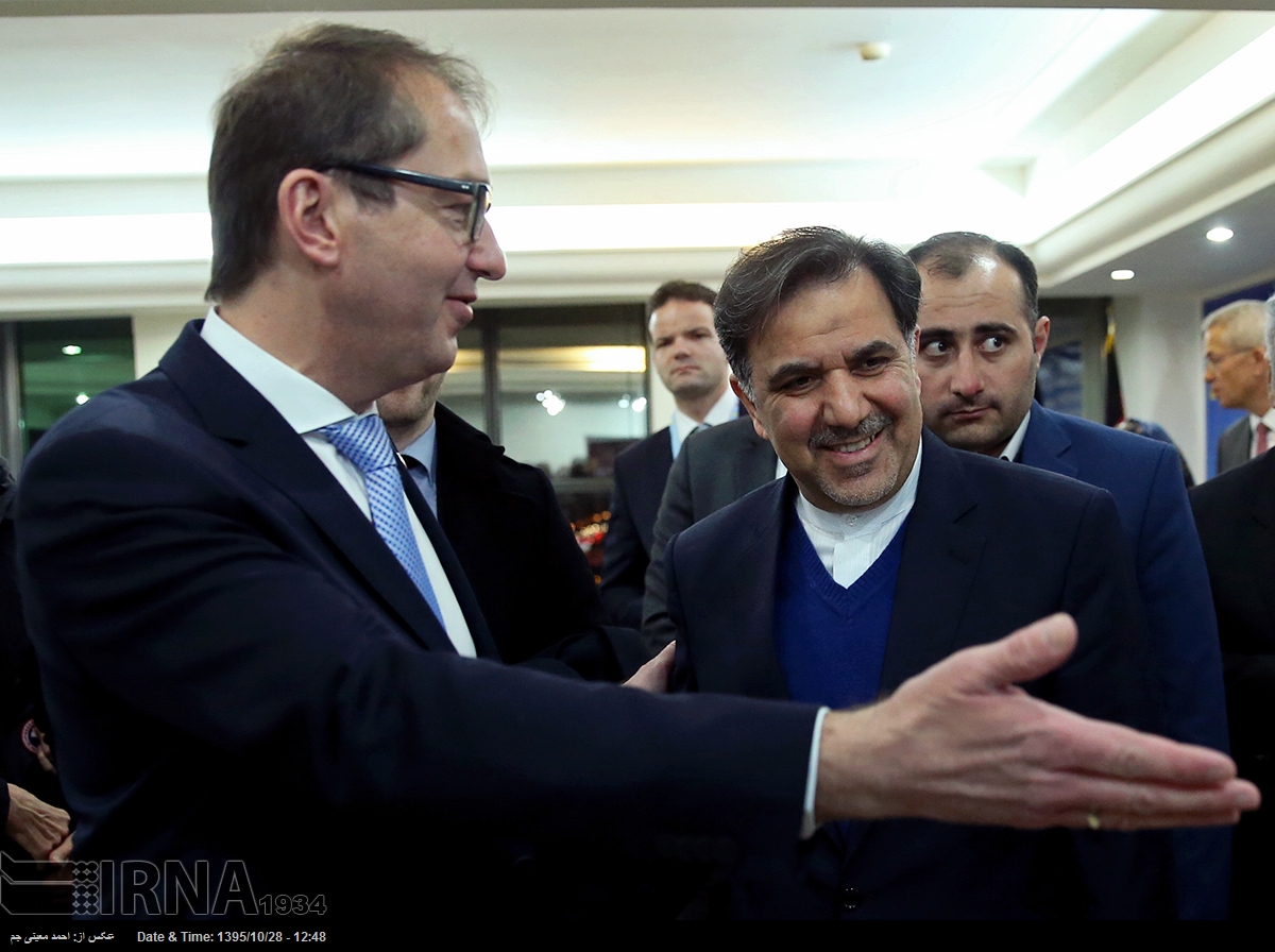 IRNA English - Iranian, German ministers ink cooperation agreement