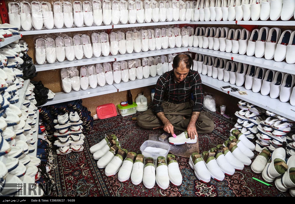 IRNA English - Making traditional shoe in western Iran