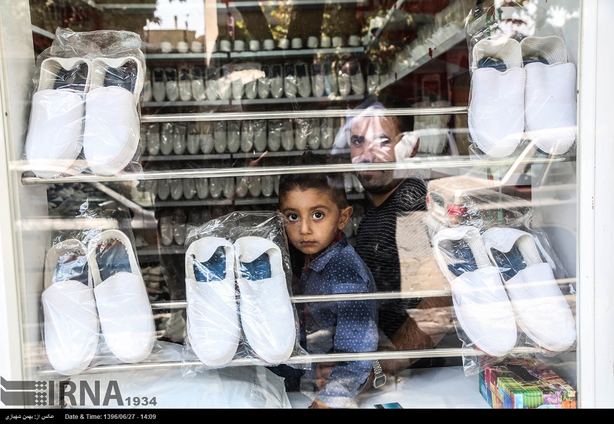 IRNA English - Making traditional shoe in western Iran