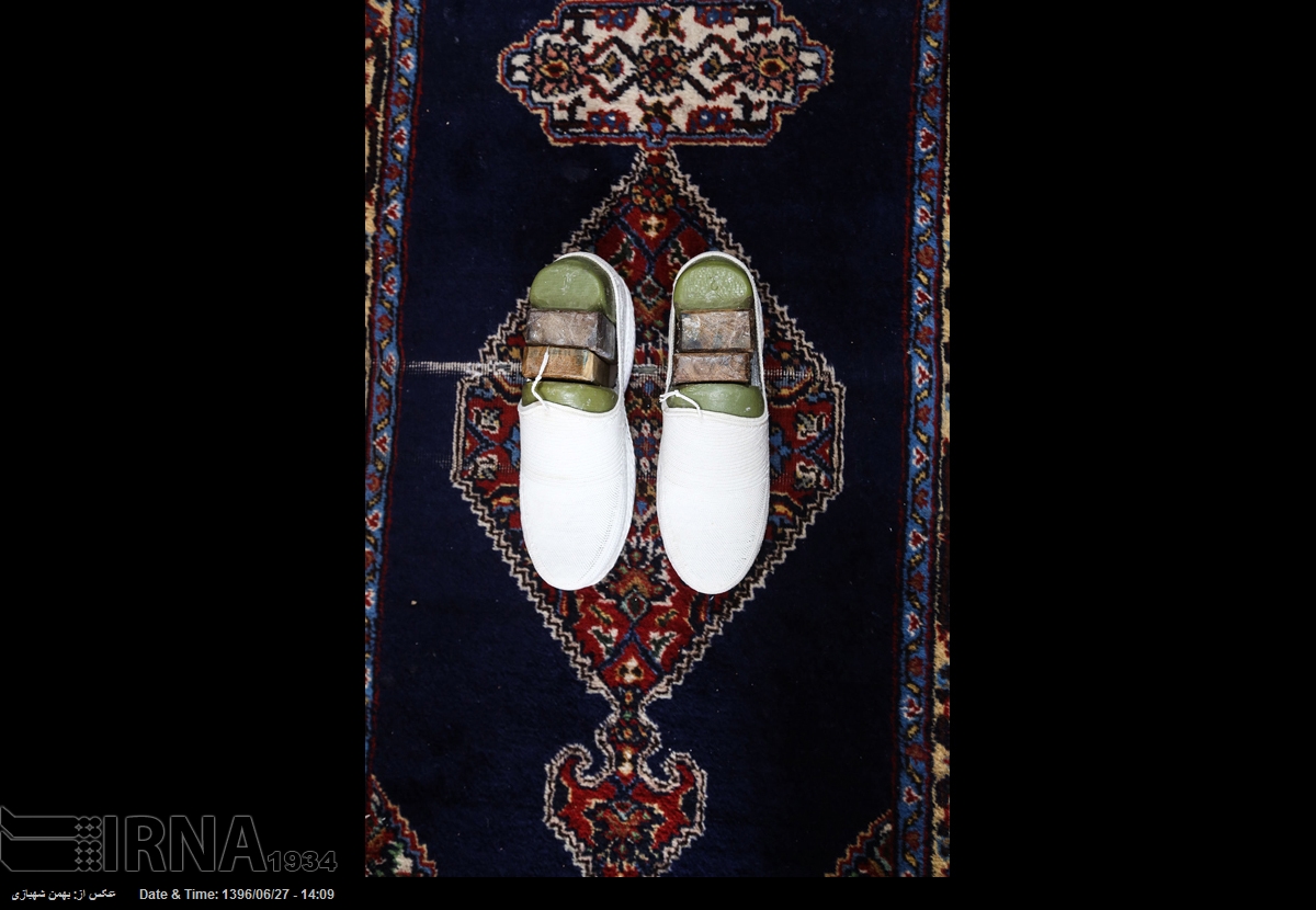 IRNA English - Making traditional shoe in western Iran