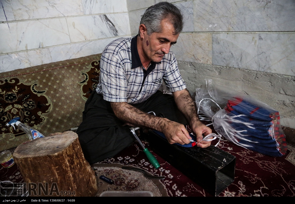 IRNA English - Making traditional shoe in western Iran