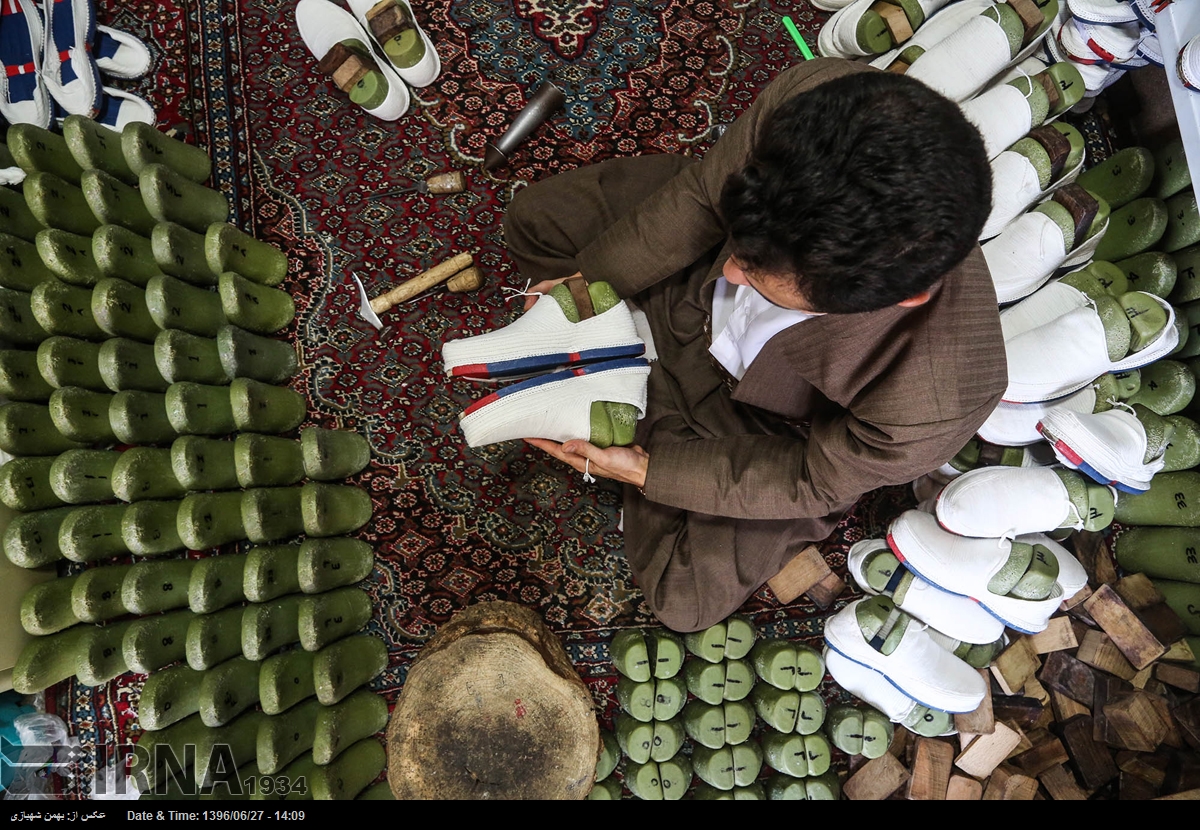 IRNA English - Making traditional shoe in western Iran