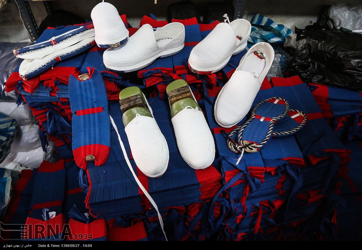 IRNA English - Making traditional shoe in western Iran
