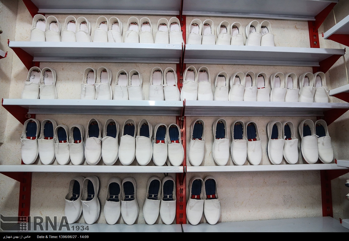 IRNA English - Making traditional shoe in western Iran