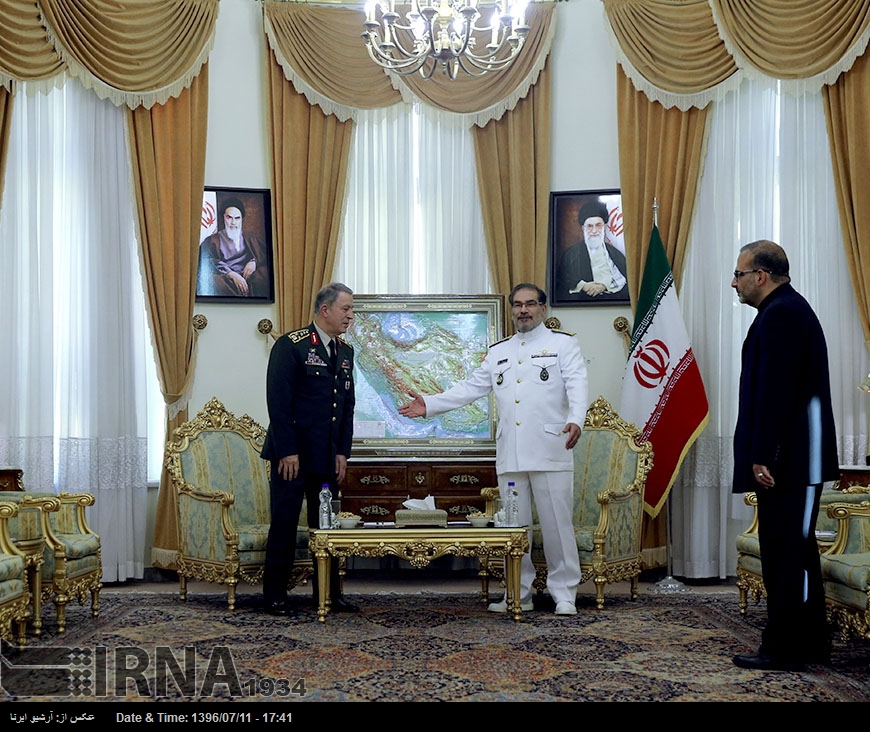 IRNA English - Senior Iranian official, Turkish commander meeting in Tehran