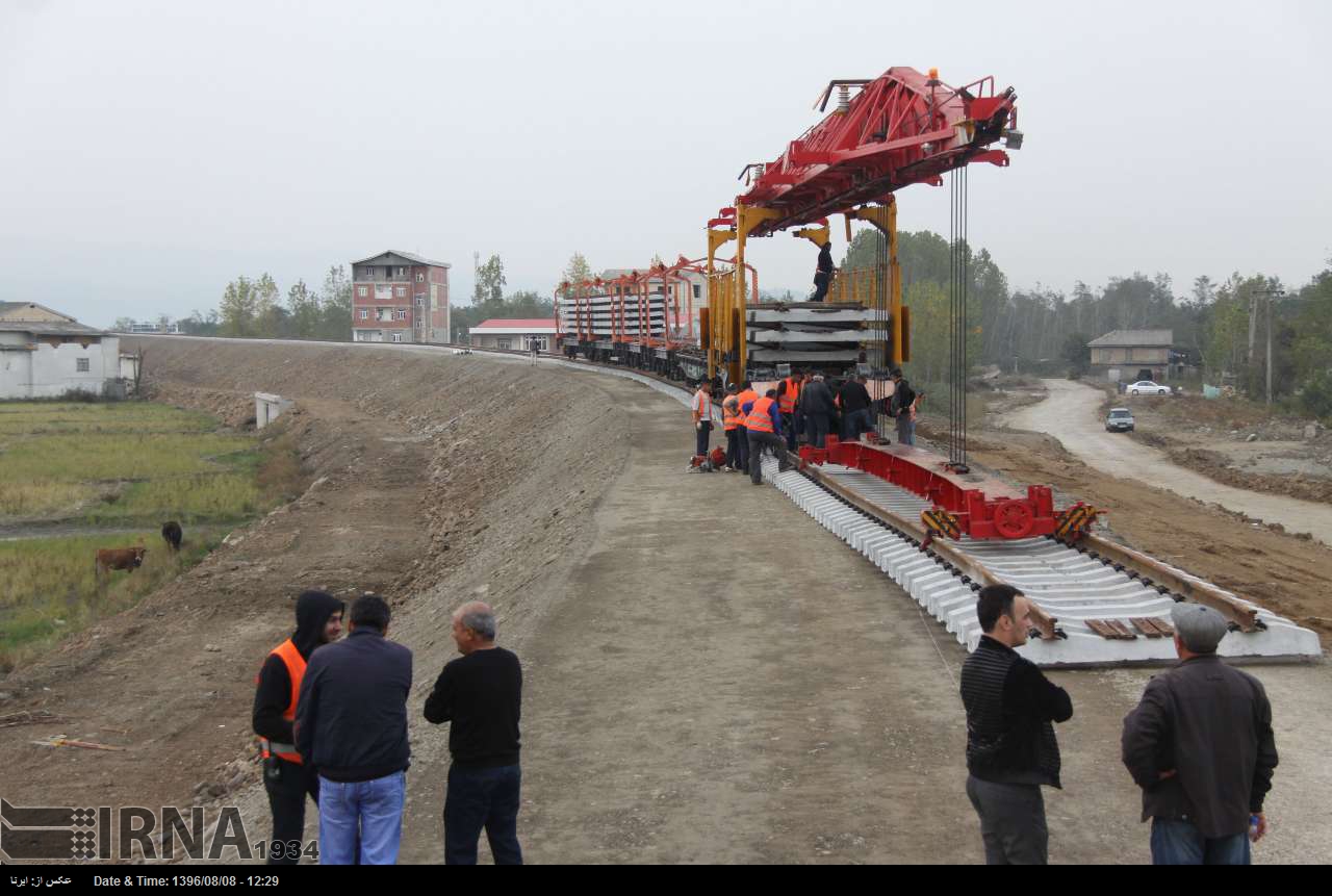 گیلان – مرحله نهایی ریل گذاری خط آهن آستارا – آستارا - ایرنا