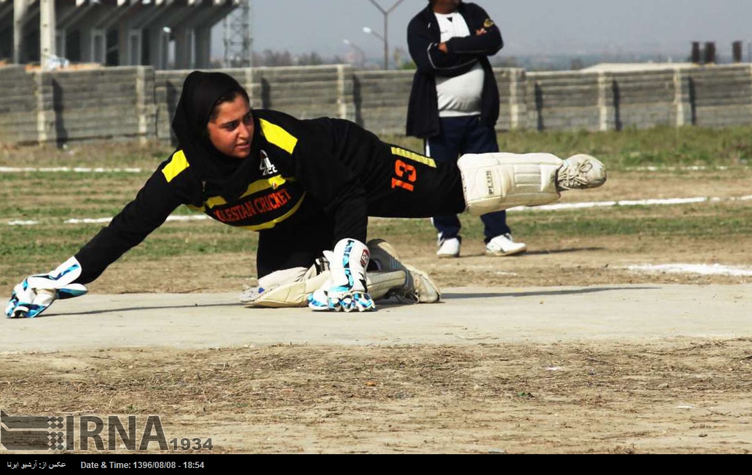 IRNA English - Women's cricket competition in northern Iran