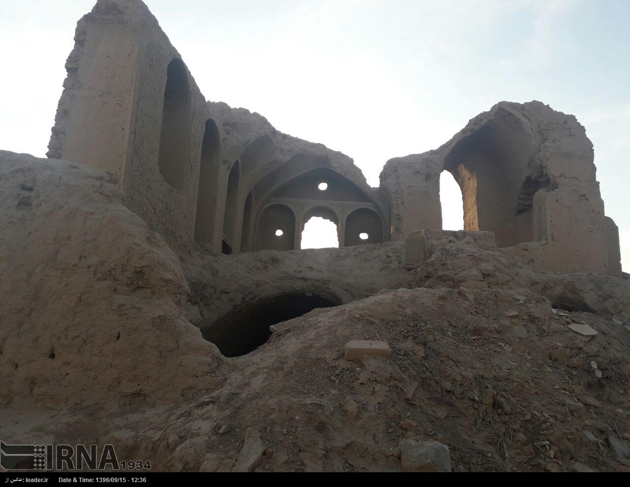 ایرنا نمایی از خانه های کاه گلی با قدمت 250 ساله در روستای رکن آباد