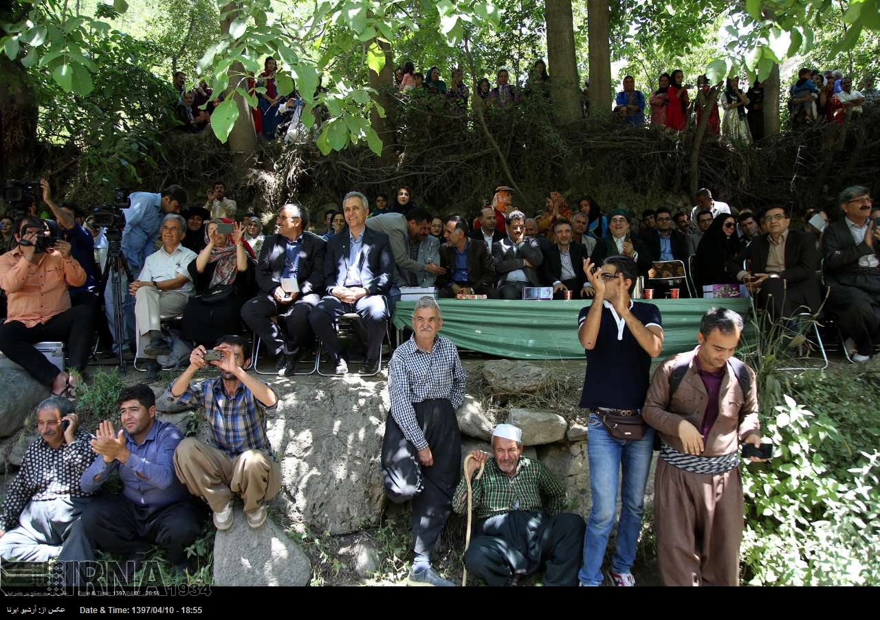 IRNA English - Strawberry festival in western Iran
