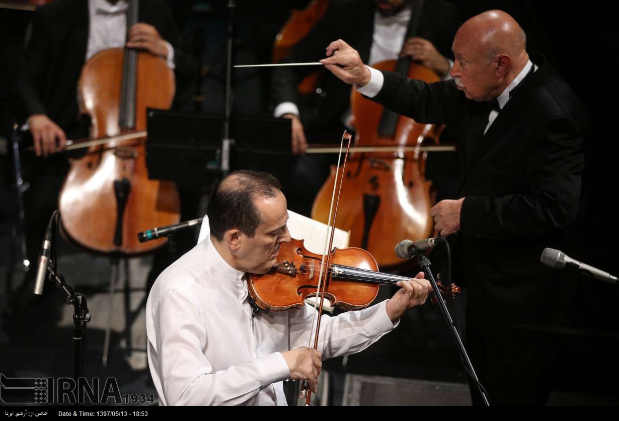 IRNA English - Concert in Tehran with master of Persian music