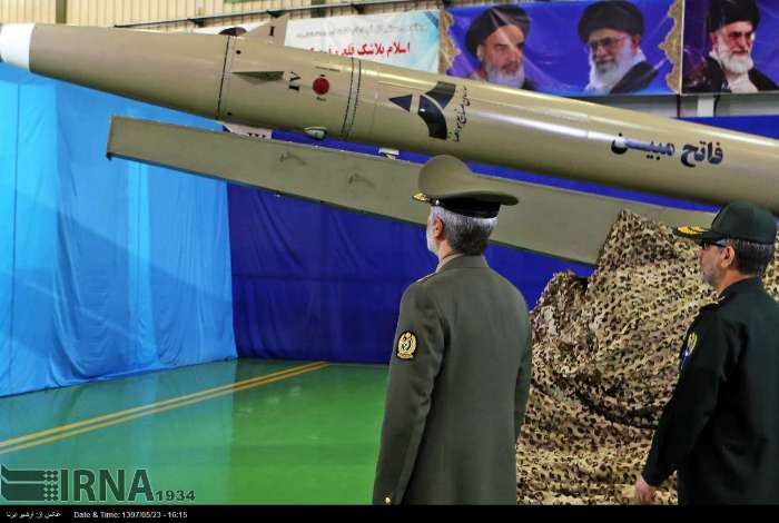 IRNA English - New generation of Iranian precision missiles unveiled