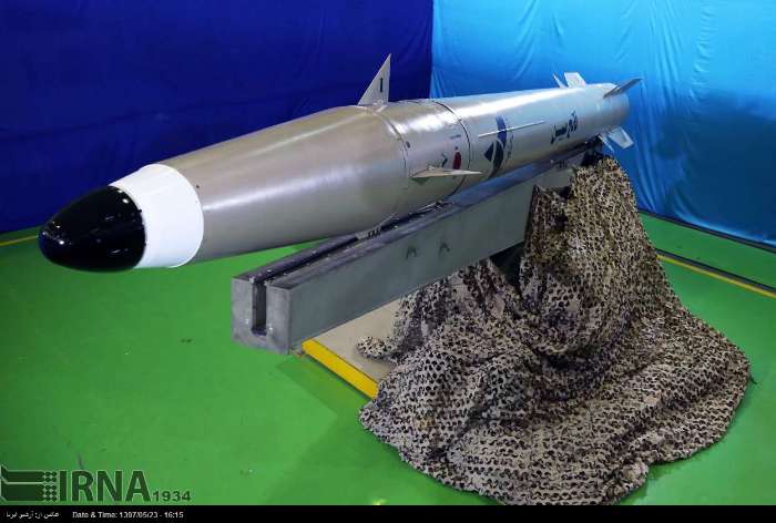 IRNA English - New generation of Iranian precision missiles unveiled