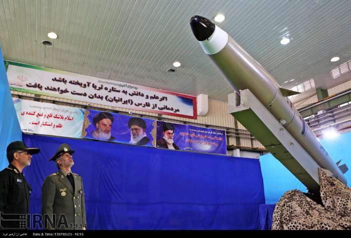 IRNA English - New generation of Iranian precision missiles unveiled