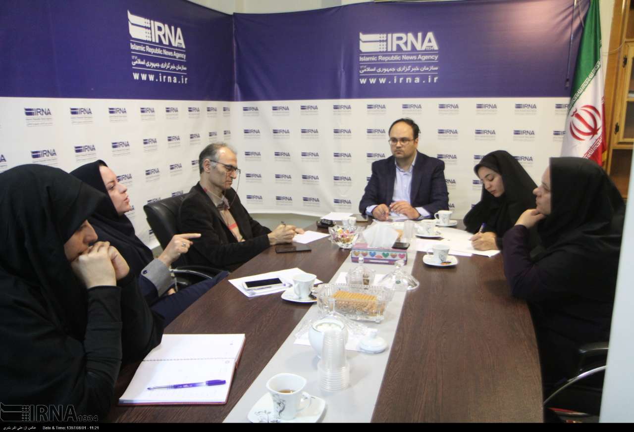 خشونت علیه زنان، ناآگاهی ها و آموزش های ناكافی - ایرنا