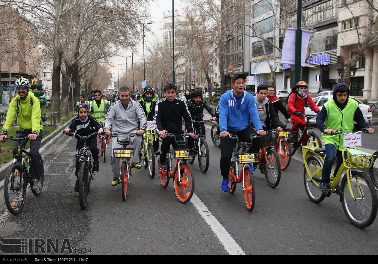 IRNA English - Tehran bike ride