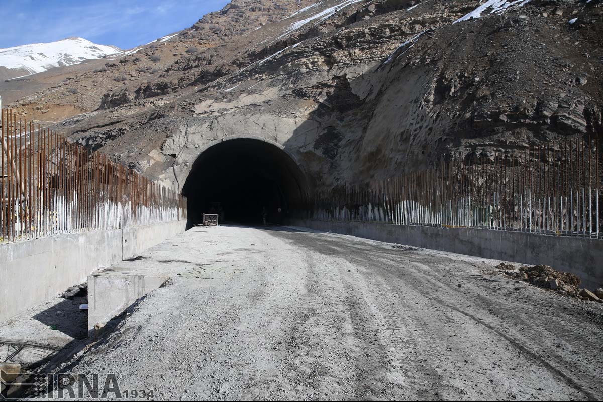 تونل البرز در آزاد راه تهران شمال در سیاه بیشه ریزش كرد - ایرنا
