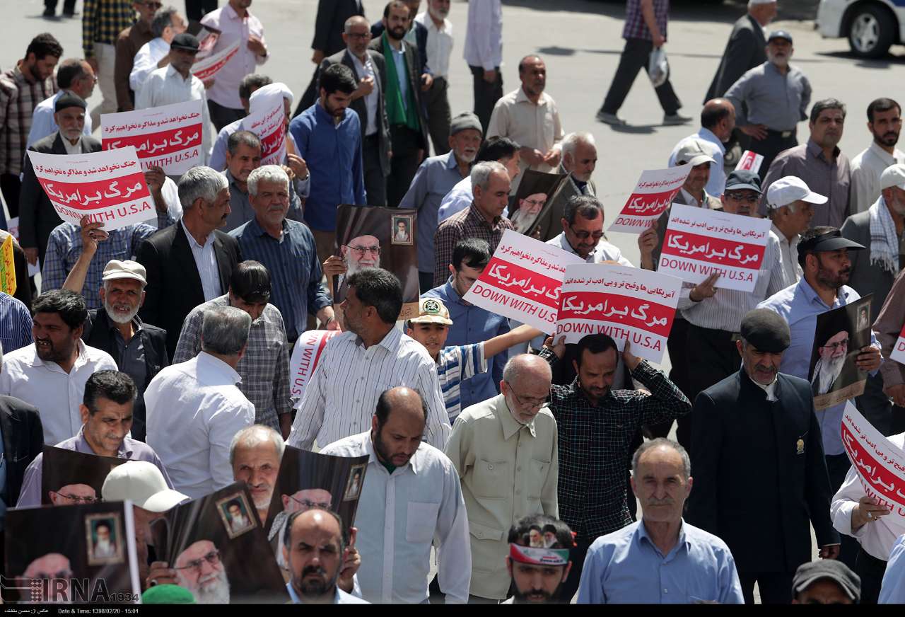 راهپیمایی مردم مشهد در حمایت از بیانیه شورای عالی امنیت ملی - ایرنا